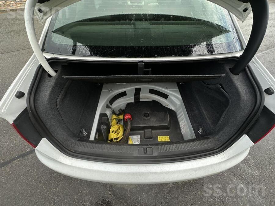 Balts Audi A4 2008 Daugavpils, ar dzinēja tilpumu 2.00 L un nobraukumu 355 tūkst. km par 4900 €, foto 10 vietnē AUTOMOTO.COM.LV