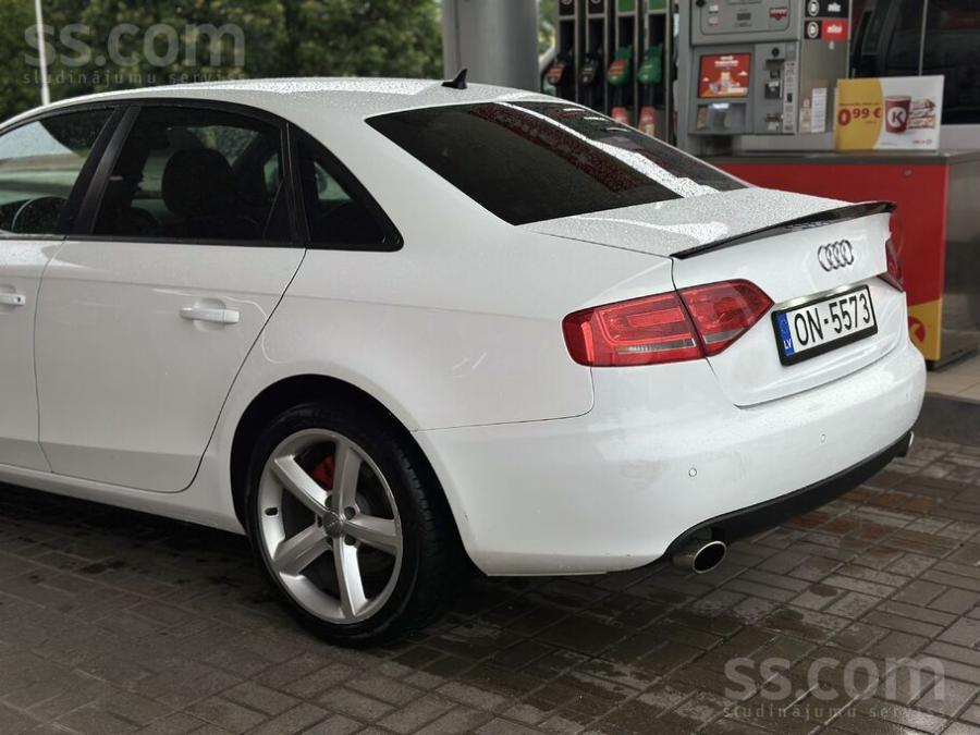 Белый Ауди А4 2008 в Рига, объемом двигателя 2.70 л и пробегом 350 тыс. км за 5000 €, фото 11 на AUTOMOTO.COM.LV