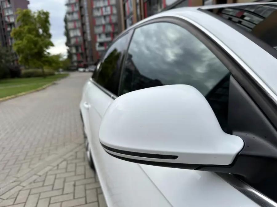 White Audi A4 2008 in Riga, with an engine capacity of 2.00 L and mileage of 282 thousand km for 5290 €, photo 4 on AUTOMOTO.COM.LV
