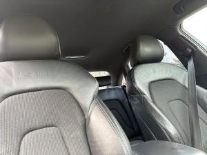 White Audi A4 2008 in Riga, with an engine capacity of 2.00 L and mileage of 282 thousand km for 5290 €, photo 14 on AUTOMOTO.COM.LV