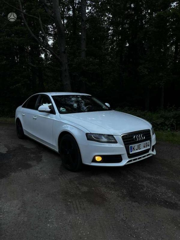 White Audi A4 2008 in Kaunas, with an engine capacity of 1.97 L and mileage of 260 thousand km for 5000 €, photo 1 on AUTOMOTO.COM.LV