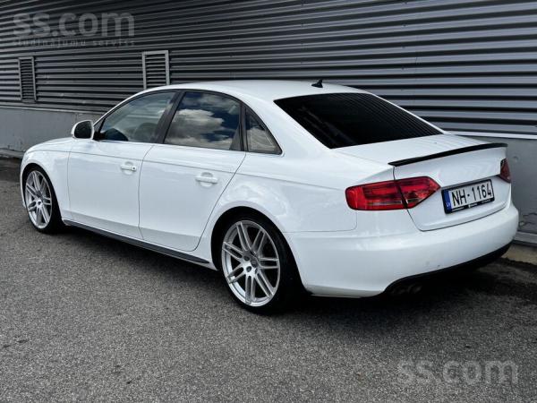 White Audi A4 2008 in Riga, with an engine capacity of 2.00 L and mileage of 284 thousand km for 3900 €, photo 3 on AUTOMOTO.COM.LV