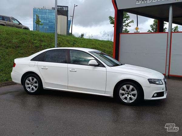Balts Audi A4 2008 Alīta, ar dzinēja tilpumu 2.00 L un nobraukumu 278 tūkst. km par 3950 €, foto 9 vietnē AUTOMOTO.COM.LV
