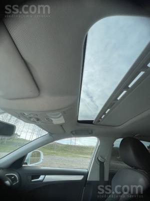 White Audi A4 2008 in Liepaja, with an engine capacity of 2.00 L and mileage of 254 thousand km for 4000 €, photo 9 on AUTOMOTO.COM.LV