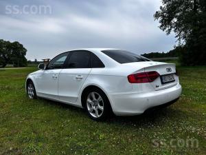 Balts Audi A4 2009 Preiļi, ar dzinēja tilpumu 2.00 L un nobraukumu 399 tūkst. km par 6000 €, foto 3 vietnē AUTOMOTO.COM.LV