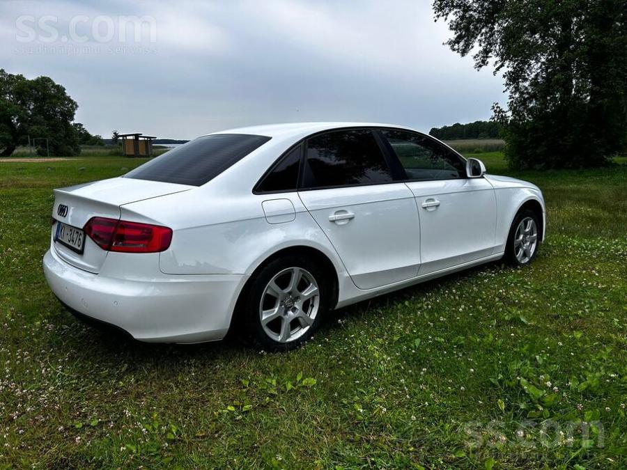 Balts Audi A4 2009 Preiļi, ar dzinēja tilpumu 2.00 L un nobraukumu 399 tūkst. km par 6000 €, foto 4 vietnē AUTOMOTO.COM.LV