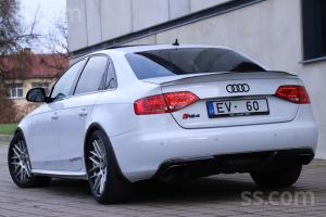 Balts Audi A4 2009 Tukums, ar dzinēja tilpumu 3.00 L un nobraukumu 236 tūkst. km par 10200 €, foto 6 vietnē AUTOMOTO.COM.LV