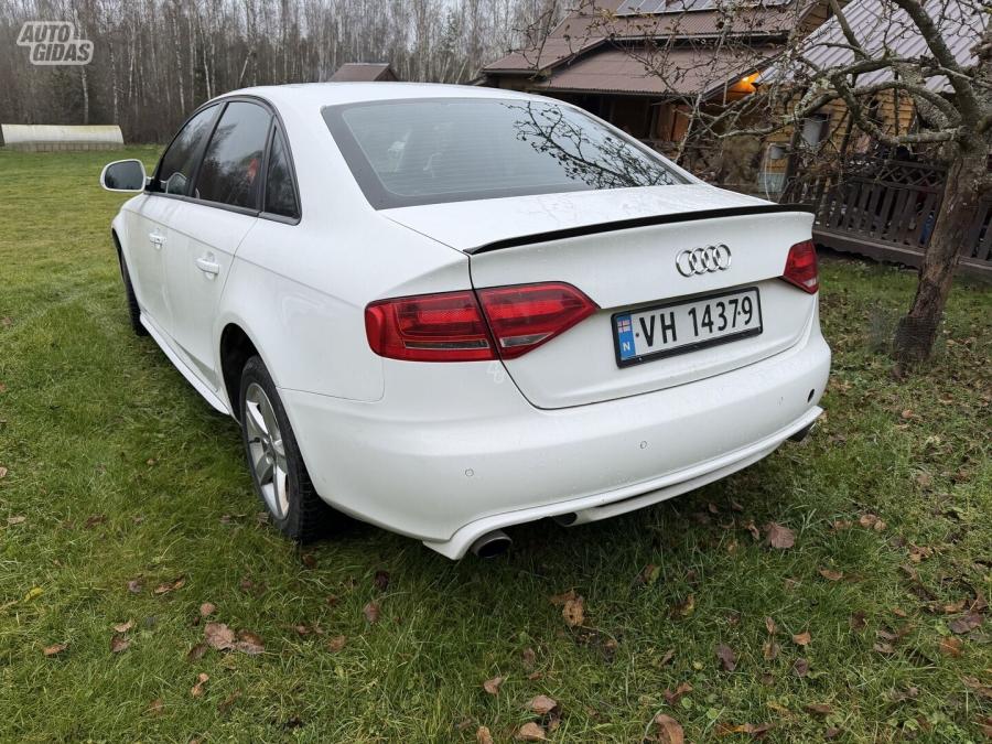 White Audi A4 2009 in Vilnius, with an engine capacity of 1.80 L and mileage of 270 thousand km for 2300 €, photo 3 on AUTOMOTO.COM.LV
