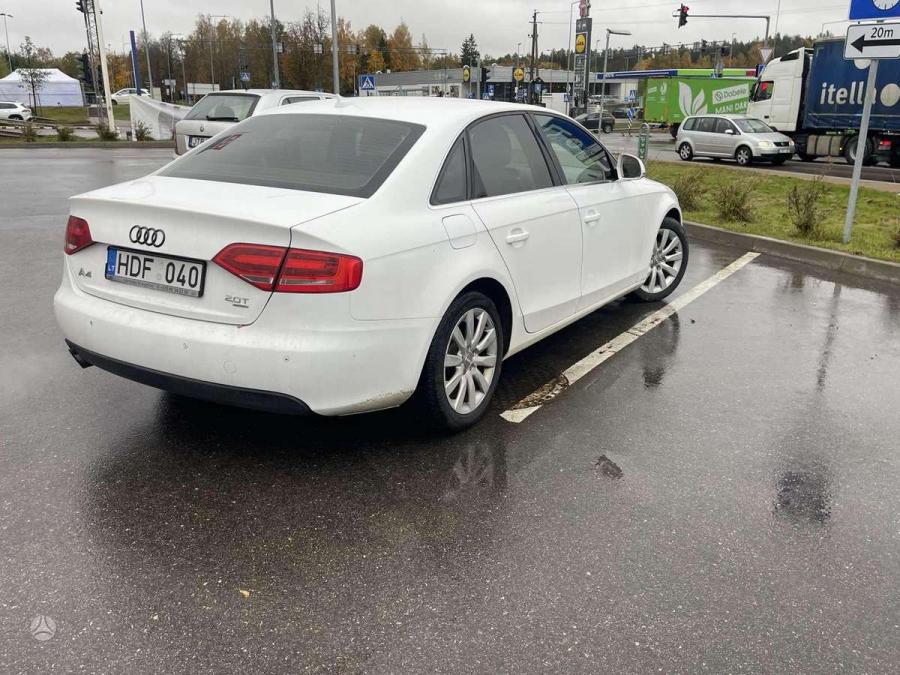 White Audi A4 2009 in Vilnius, with an engine capacity of 2.00 L and mileage of 250 thousand km for 3700 €, photo 3 on AUTOMOTO.COM.LV