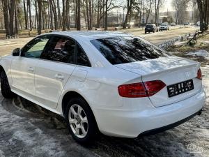 Balts Audi A4 2009 Alīta, ar dzinēja tilpumu 2.00 L un nobraukumu 309 tūkst. km par 5550 €, foto 14 vietnē AUTOMOTO.COM.LV