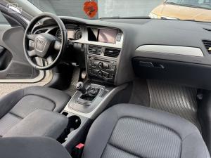 Balts Audi A4 2009 Alīta, ar dzinēja tilpumu 2.00 L un nobraukumu 309 tūkst. km par 5550 €, foto 32 vietnē AUTOMOTO.COM.LV