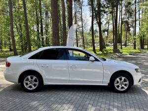 White Audi A4 2009 in Alytus, with an engine capacity of 2.00 L and mileage of 309 thousand km for 5450 €, photo 8 on AUTOMOTO.COM.LV
