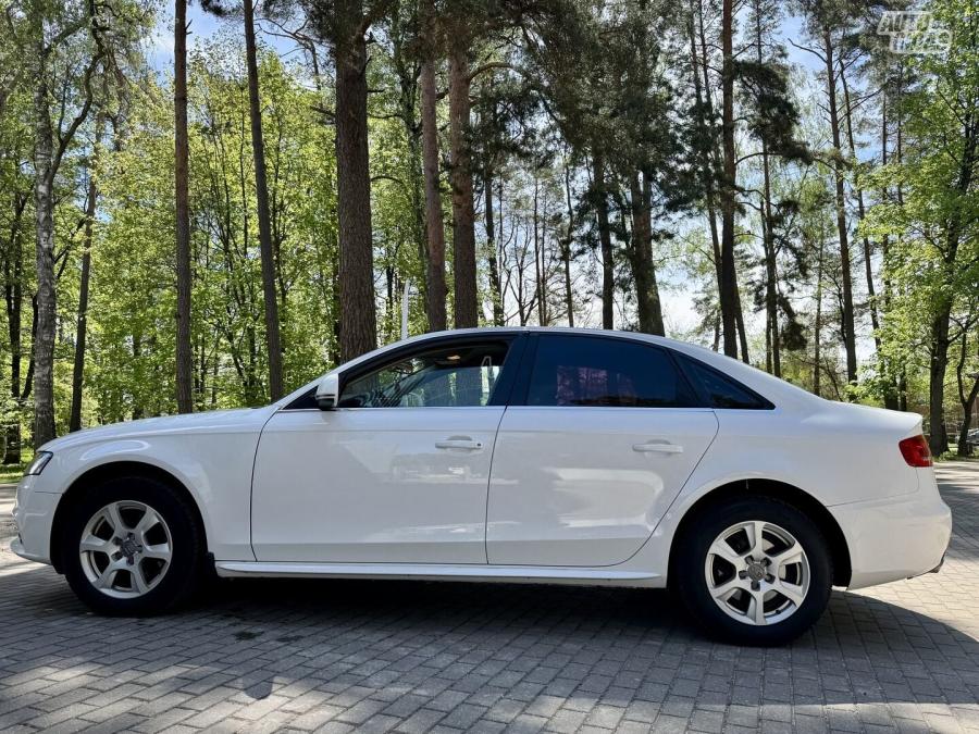 White Audi A4 2009 in Alytus, with an engine capacity of 2.00 L and mileage of 309 thousand km for 5450 €, photo 20 on AUTOMOTO.COM.LV