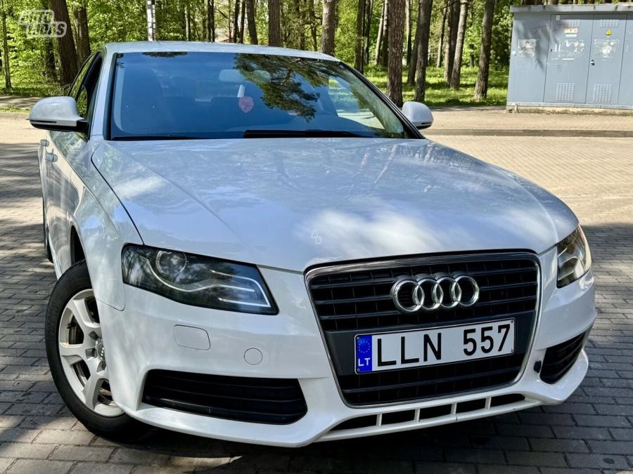 White Audi A4 2009 in Alytus, with an engine capacity of 2.00 L and mileage of 309 thousand km for 5450 €, photo 35 on AUTOMOTO.COM.LV