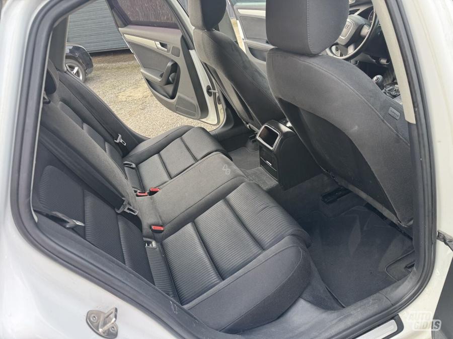 Balts Audi A4 2009 Alīta, ar dzinēja tilpumu 2.00 L un nobraukumu 301 tūkst. km par 5250 €, foto 34 vietnē AUTOMOTO.COM.LV