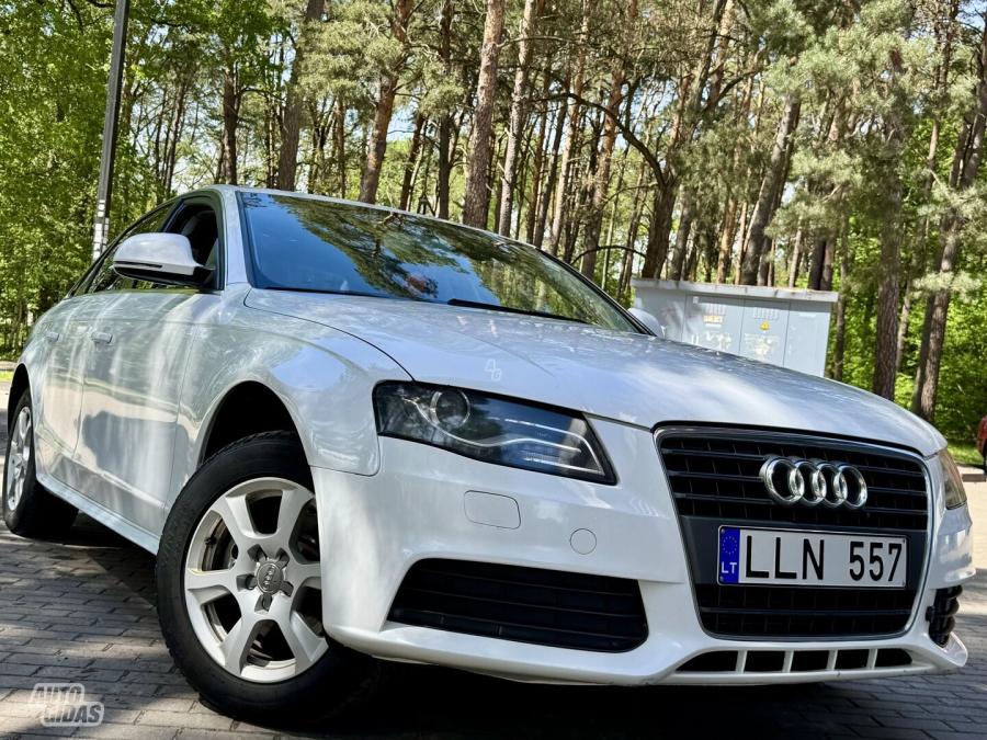 White Audi A4 2009 in Alytus, with an engine capacity of 2.00 L and mileage of 301 thousand km for 5499 €, photo 17 on AUTOMOTO.COM.LV