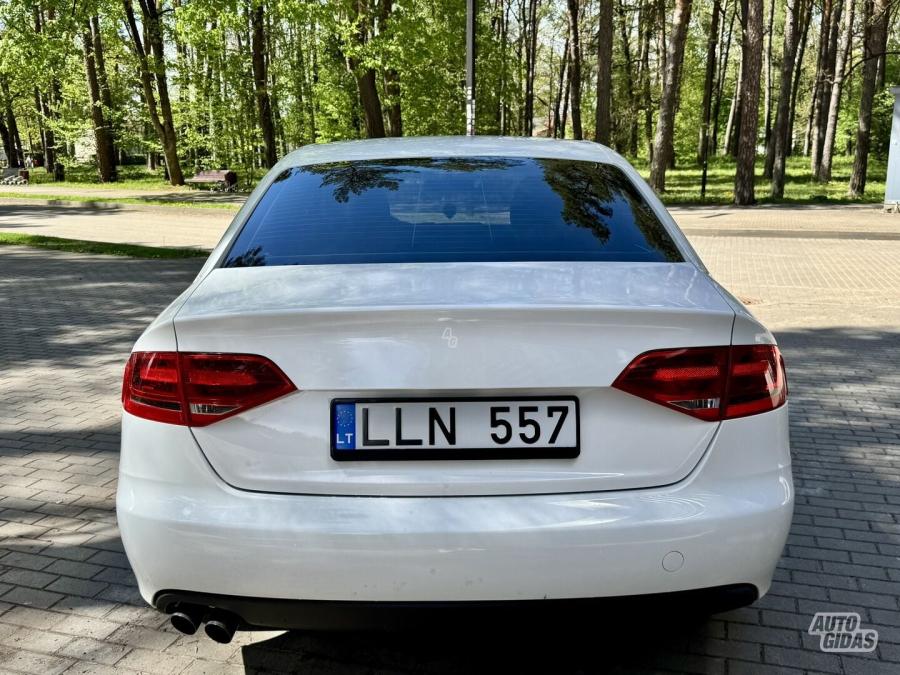 White Audi A4 2009 in Alytus, with an engine capacity of 2.00 L and mileage of 302 thousand km for 5199 €, photo 29 on AUTOMOTO.COM.LV