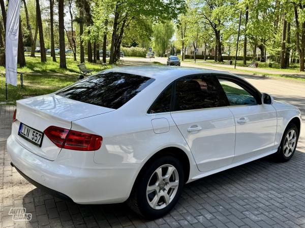 White Audi A4 2009 in Alytus, with an engine capacity of 2.00 L and mileage of 301 thousand km for 4799 €, photo 3 on AUTOMOTO.COM.LV