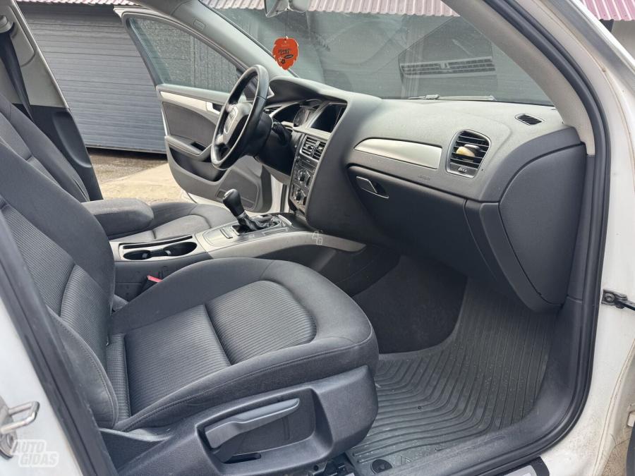 Balts Audi A4 2009 Alīta, ar dzinēja tilpumu 2.00 L un nobraukumu 301 tūkst. km par 4799 €, foto 29 vietnē AUTOMOTO.COM.LV