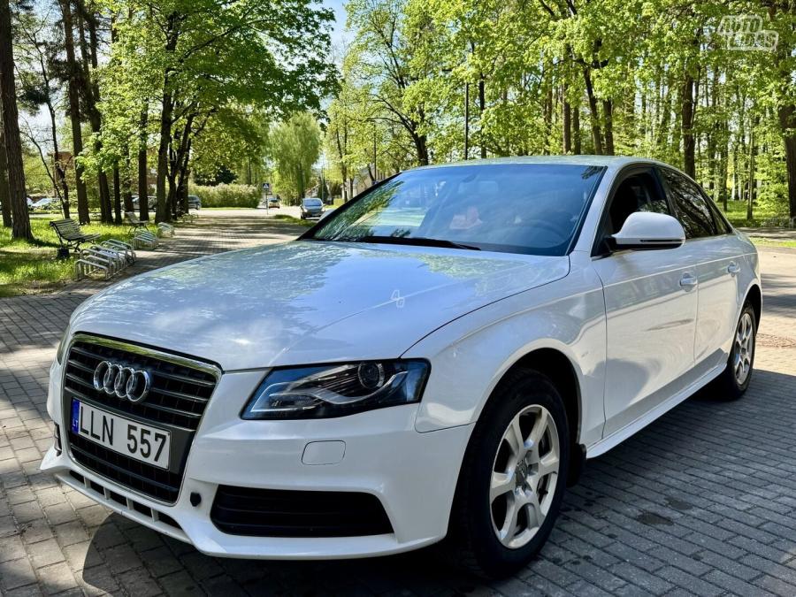 White Audi A4 2009 in Alytus, with an engine capacity of 2.00 L and mileage of 301 thousand km for 4599 €, photo 15 on AUTOMOTO.COM.LV