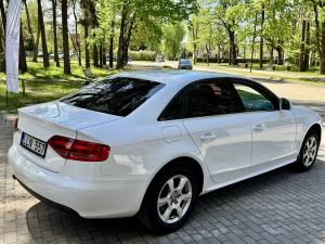 White Audi A4 2009 in Alytus, with an engine capacity of 2.00 L and mileage of 301 thousand km for 4599 €, photo 29 on AUTOMOTO.COM.LV