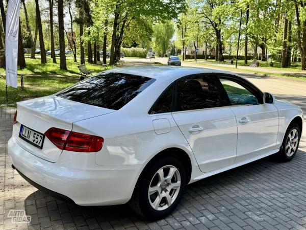 Balts Audi A4 2009 Alīta, ar dzinēja tilpumu 2.00 L un nobraukumu 301 tūkst. km par 4399 €, foto 2 vietnē AUTOMOTO.COM.LV