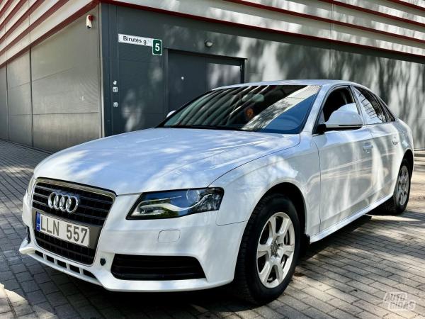 Balts Audi A4 2009 Alīta, ar dzinēja tilpumu 2.00 L un nobraukumu 301 tūkst. km par 4399 €, foto 3 vietnē AUTOMOTO.COM.LV
