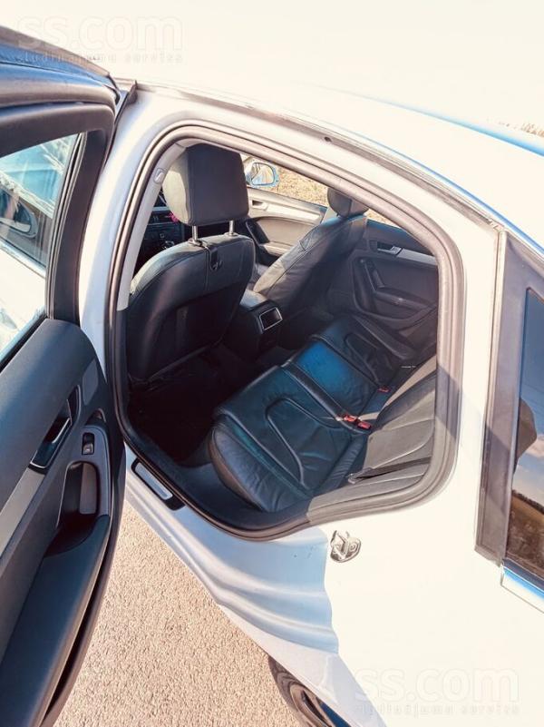 Balts Audi A4 2009 Dobele, ar dzinēja tilpumu 2.00 L un nobraukumu 323 tūkst. km par 6000 €, foto 4 vietnē AUTOMOTO.COM.LV