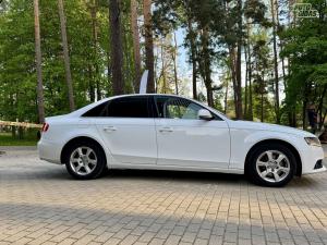 Balts Audi A4 2009 Alīta, ar dzinēja tilpumu 2.70 L un nobraukumu 301 tūkst. km par 6250 €, foto 23 vietnē AUTOMOTO.COM.LV