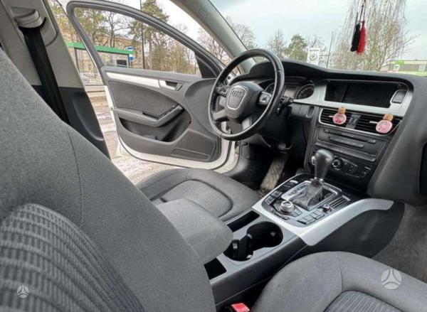 Balts Audi A4 2009 Alīta, ar dzinēja tilpumu 2.70 L un nobraukumu 301 tūkst. km par 6250 €, foto 4 vietnē AUTOMOTO.COM.LV