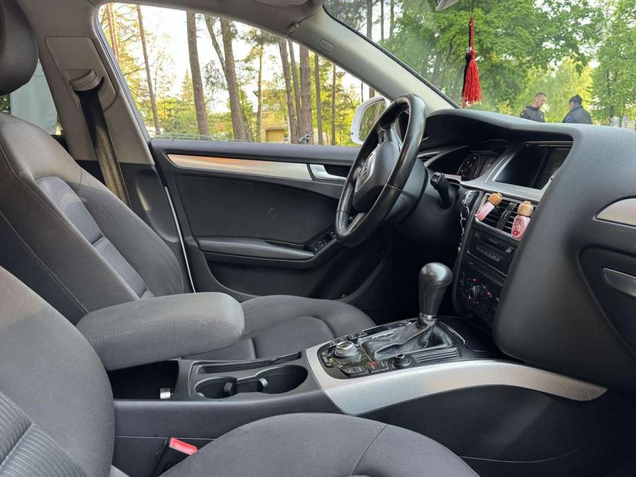Balts Audi A4 2009 Alīta, ar dzinēja tilpumu 2.70 L un nobraukumu 301 tūkst. km par 6250 €, foto 17 vietnē AUTOMOTO.COM.LV