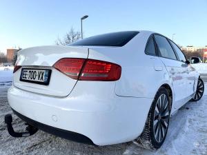 White Audi A4 2010 in Kaunas, with an engine capacity of 1.97 L and mileage of 341 thousand km for 5950 €, photo 4 on AUTOMOTO.COM.LV
