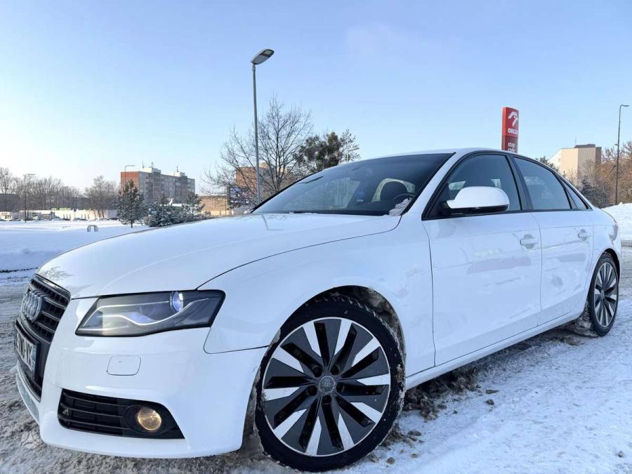 White Audi A4 2010 in Kaunas, with an engine capacity of 1.97 L and mileage of 341 thousand km for 5950 €, photo 24 on AUTOMOTO.COM.LV