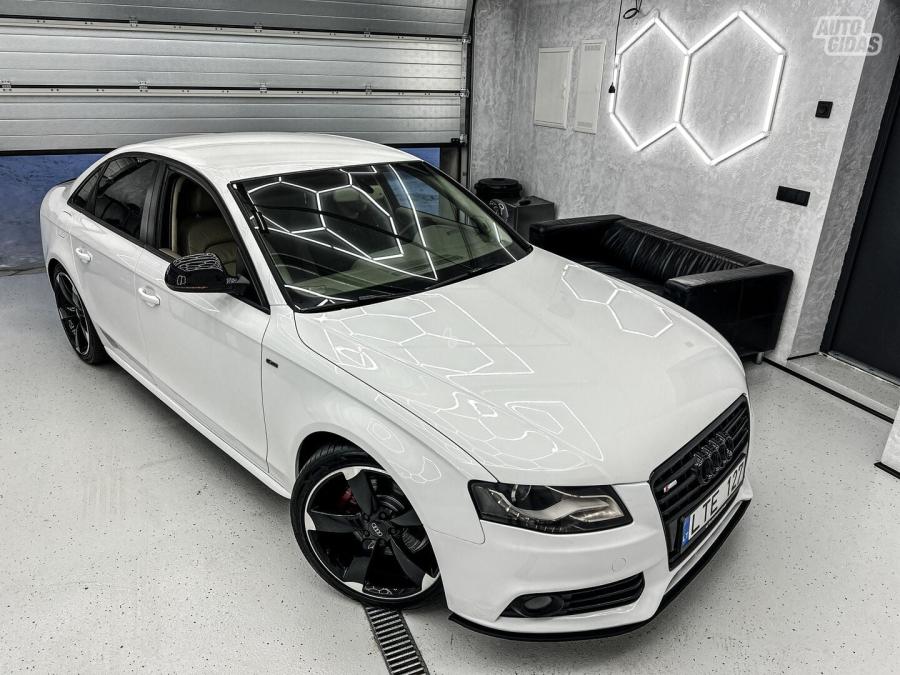 White Audi A4 2010 in Kaunas, with an engine capacity of 2.00 L and mileage of 380 thousand km for 6650 €, photo 16 on AUTOMOTO.COM.LV