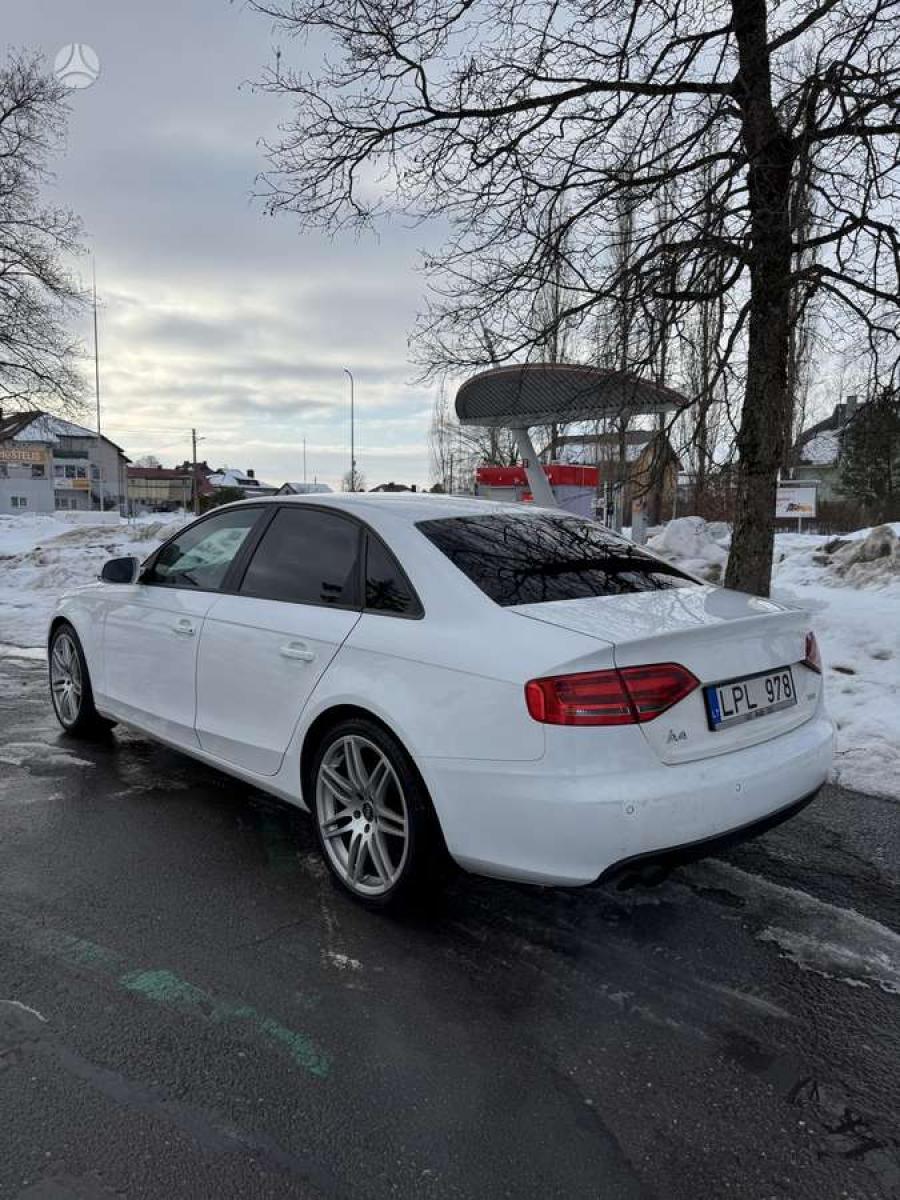 White Audi A4 2010 in Taurage, with an engine capacity of 1.97 L and mileage of 244 thousand km for 5350 €, photo 5 on AUTOMOTO.COM.LV