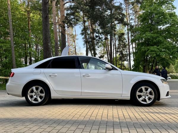 Белый Ауди А4 2010 в Алитус, объемом двигателя 2.70 л и пробегом 301 тыс. км за 6850 €, фото 3 на AUTOMOTO.COM.LV