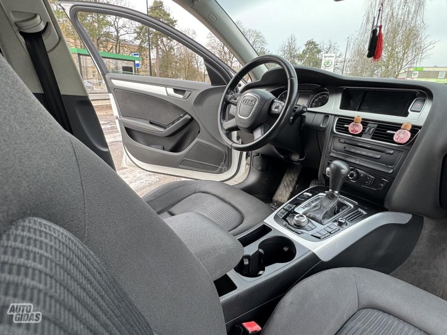White Audi A4 2010 in Alytus, with an engine capacity of 2.70 L and mileage of 301 thousand km for 6850 €, photo 33 on AUTOMOTO.COM.LV