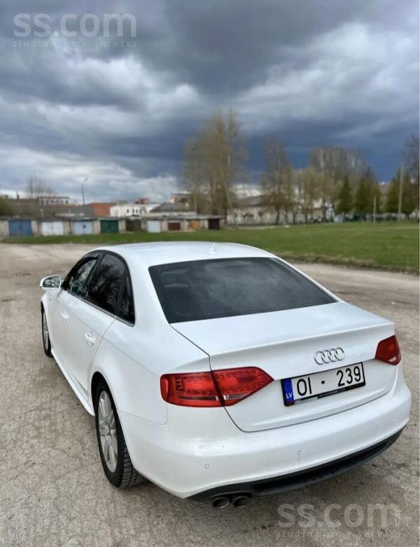 White Audi A4 2010 in Kraslava, with an engine capacity of 2.00 L and mileage of 0 thousand km for 5000 €, photo 6 on AUTOMOTO.COM.LV