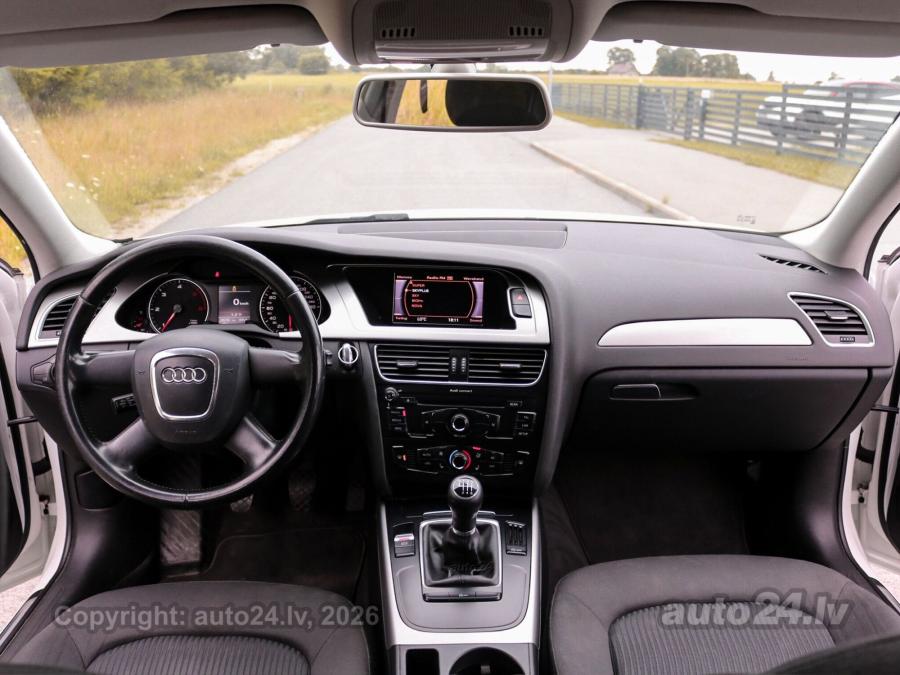 Balts Audi A4 2010 Tallina, ar dzinēja tilpumu 2.00 L un nobraukumu 320 tūkst. km par 4850 €, foto 15 vietnē AUTOMOTO.COM.LV