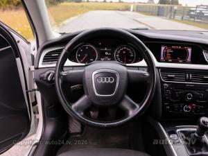 Balts Audi A4 2010 Tallina, ar dzinēja tilpumu 2.00 L un nobraukumu 320 tūkst. km par 4850 €, foto 16 vietnē AUTOMOTO.COM.LV