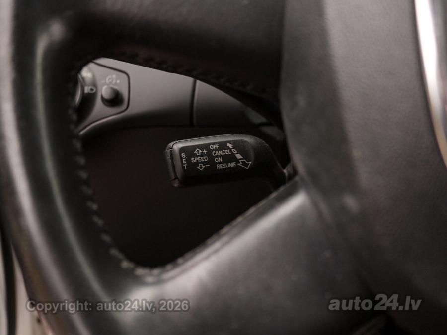 Balts Audi A4 2010 Tallina, ar dzinēja tilpumu 2.00 L un nobraukumu 320 tūkst. km par 4850 €, foto 18 vietnē AUTOMOTO.COM.LV