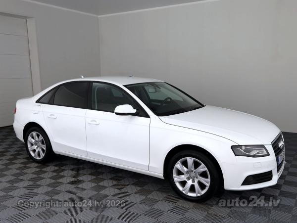 Audi A4 2010 in Tallinn on AUTOMOTO.COM.LV White Audi A4 2010 in Tallinn, with an engine capacity of 2.00 L and mileage of 284 thousand km for 3999 €, photo 1 on AUTOMOTO.COM.LV