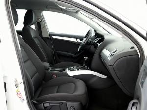 Balts Audi A4 2010 Tallina, ar dzinēja tilpumu 2.00 L un nobraukumu 284 tūkst. km par 3999 €, foto 7 vietnē AUTOMOTO.COM.LV