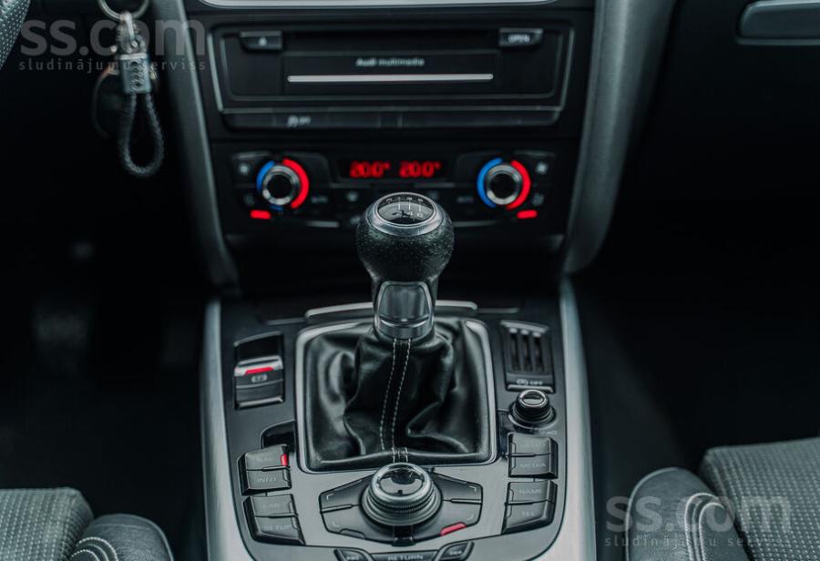 White Audi A4 2011 in Riga, with an engine capacity of 2.00 L and mileage of 255 thousand km for 8500 €, photo 10 on AUTOMOTO.COM.LV