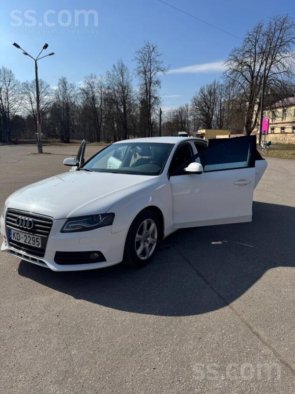 Balts Audi A4 2011 Rīga, ar dzinēja tilpumu 2.00 L un nobraukumu 271 tūkst. km par 6000 €, foto 6 vietnē AUTOMOTO.COM.LV