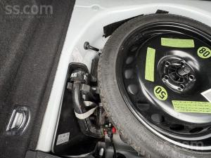White Audi A4 2011 in Riga, with an engine capacity of 2.00 L and mileage of 0 thousand km for 8500 €, photo 18 on AUTOMOTO.COM.LV