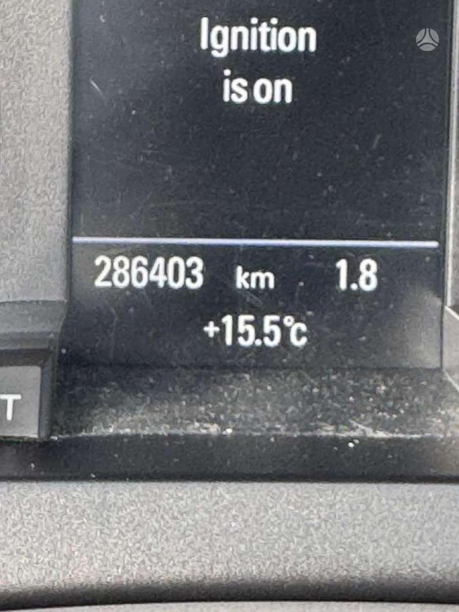 White Audi A4 2011 in Marijampole, with an engine capacity of 1.97 L and mileage of 286 thousand km for 4800 €, photo 7 on AUTOMOTO.COM.LV