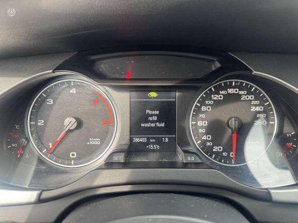 Balts Audi A4 2011 Marijampole, ar dzinēja tilpumu 1.97 L un nobraukumu 286 tūkst. km par 4800 €, foto 7 vietnē AUTOMOTO.COM.LV