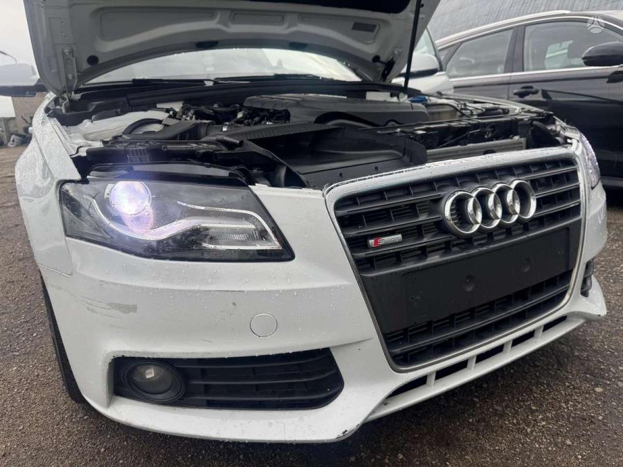 White Audi A4 2011 in Marijampole, with an engine capacity of 1.97 L and mileage of 286 thousand km for 4800 €, photo 12 on AUTOMOTO.COM.LV
