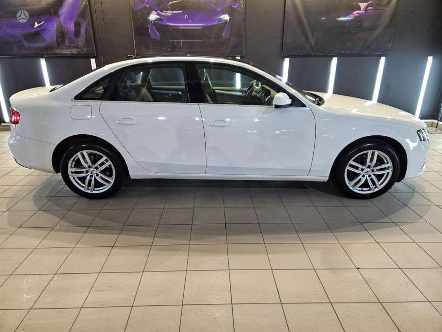 White Audi A4 2011 in Vilnius, with an engine capacity of 1.98 L and mileage of 172 thousand km for 5200 €, photo 5 on AUTOMOTO.COM.LV